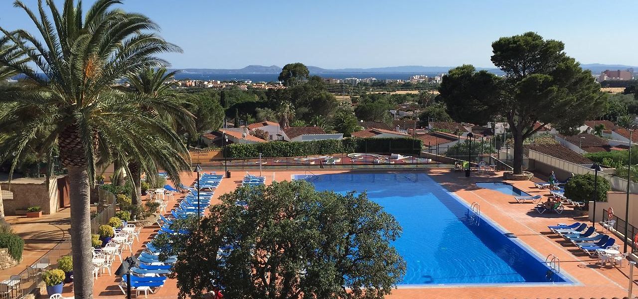 The 10 Best Luxury Hotels in Roses, Spain